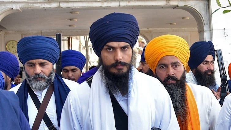 Amritpal Singh News Lawyer Rajdev Singh Khalsa Reaction On Waris Punjab ...
