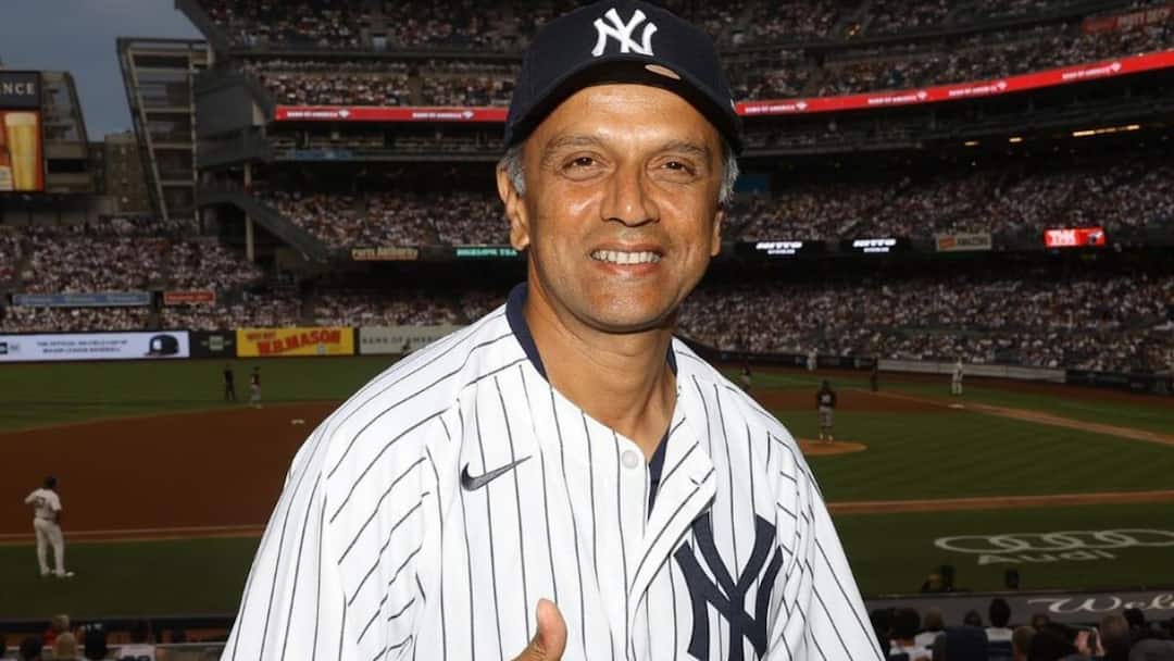 Rahul Dravid Cheers For New York Yankees In Baseball Game After India's ...