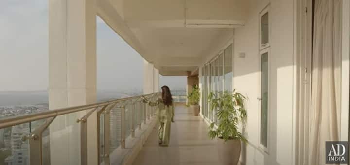 Inside Javed Jaaferi Sea-Facing 7,000-Square-Foot Bandra Home - Photos