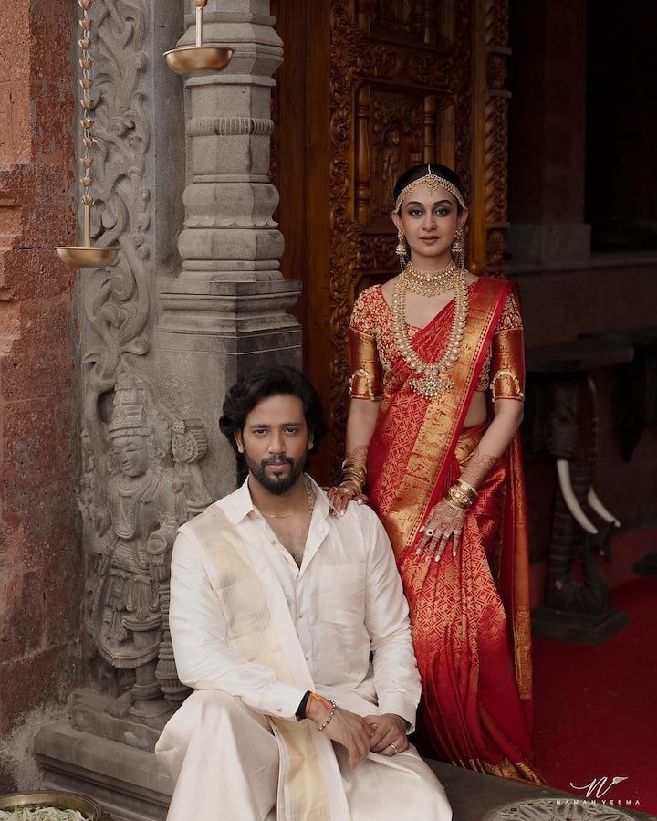 Actor Arjun's Daughter Aishwarya Marries Umapathy Ramaiah - See Wedding Pics