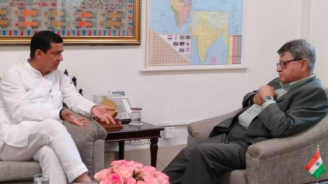 Garhwal elected mp Anil Baluni meet NITI Aayog Vice President Suman ...