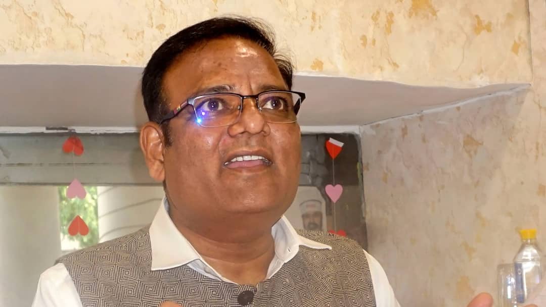 Raaj Kumar Anand disqualified from membership of assembly Says Speaker Ram Niwas Goel दिल्ली के ...