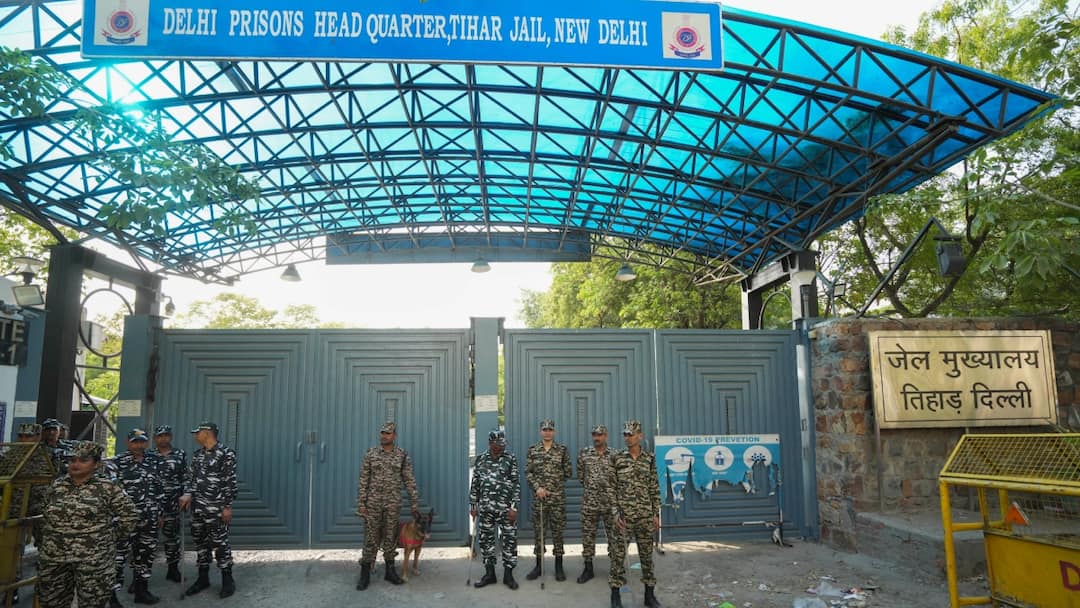 Tihar Jail, South Asia's Largest Prison, To Be Shifted To Delhi ...