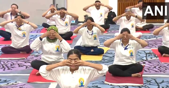 International Yoga Day 2024 pm narendra modi celebrated yog day photo ...