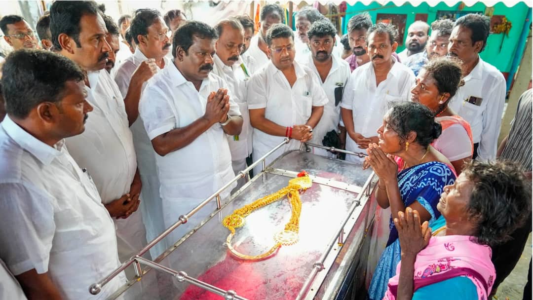 Tamil Nadu Hooch Tragedy: Death Toll Rises To 49, Mass Cremation Held In Karunapuram Kallakurichi