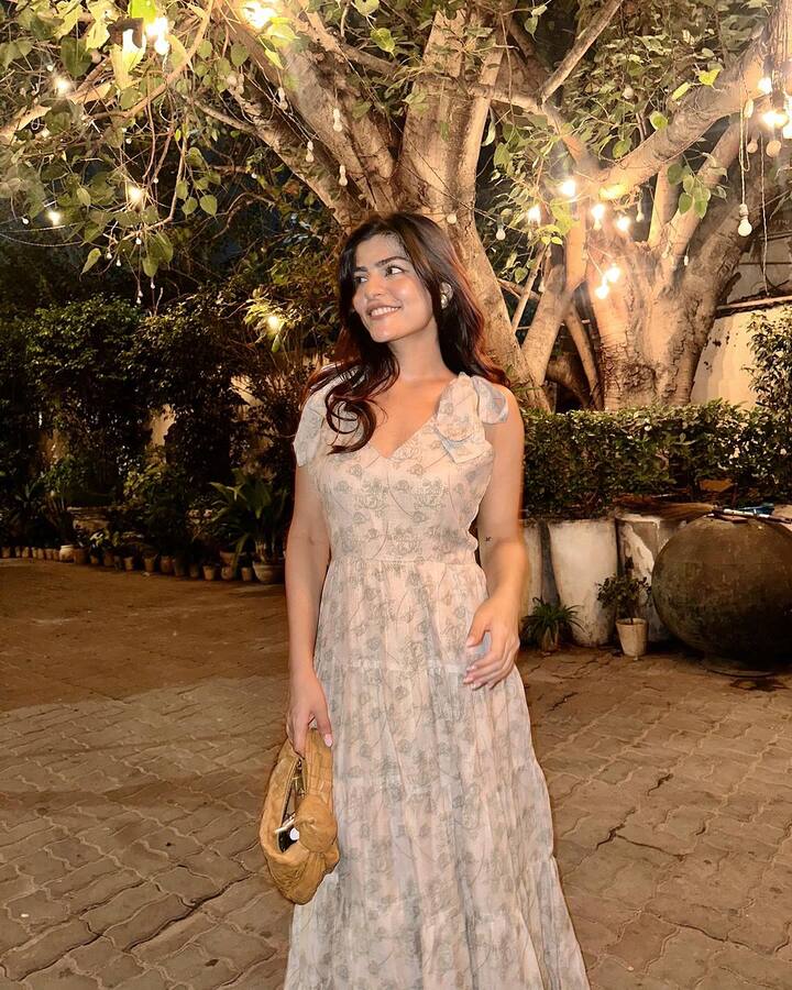 That Boho Girl Aka Kritika Khurana Social Media Influencer Income ...