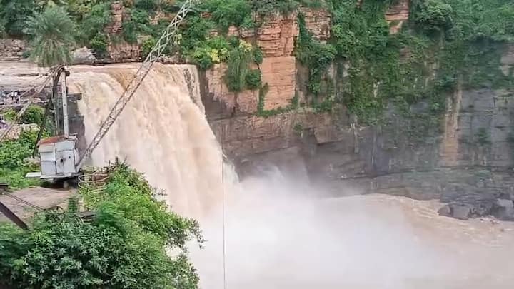 Gokak waterfall flowing of belgaon; Crowd of tourists 52 meter high ...