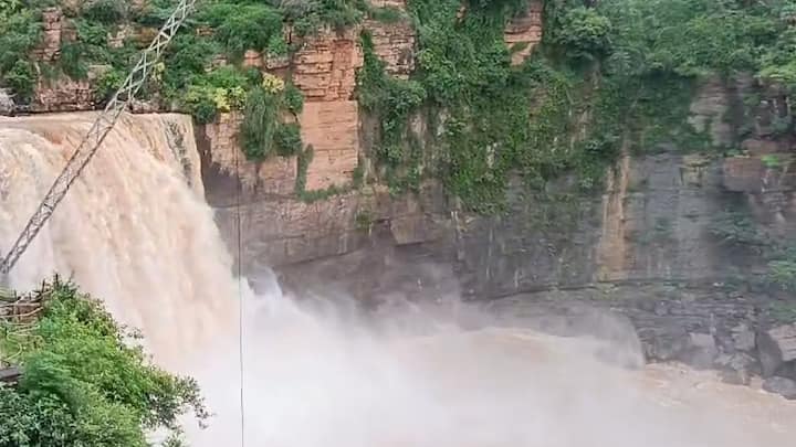Gokak waterfall flowing of belgaon; Crowd of tourists 52 meter high ...