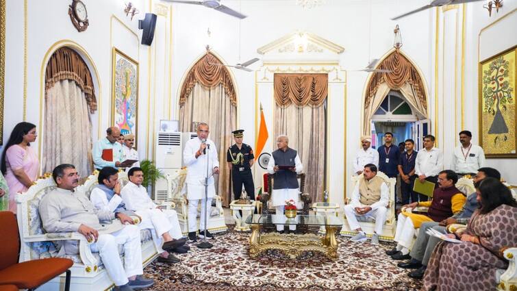 MP Cabinet Expansion: Ramniwas Rawat takes oath as minister in Madhya ... MP Cabinet Expansion: Ramniwas Rawat takes oath as minister in Madhya ...