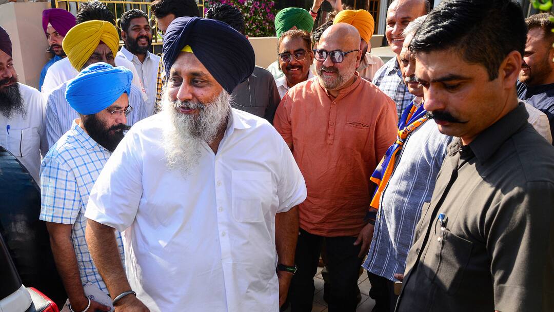 SAD Chief Sukhbir Badal Summoned By Top Sikh Body Akal Takht Jathedar Over Rebel Leaders ...