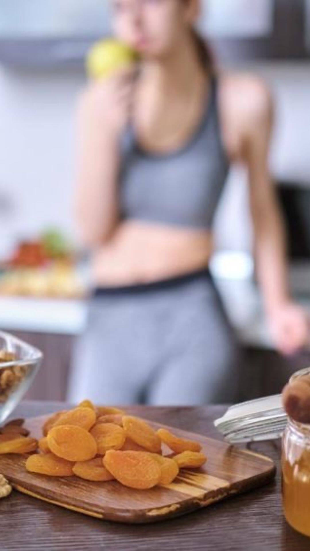 9 Fruits That Boost Bone Health With Essential Calcium Nutrients