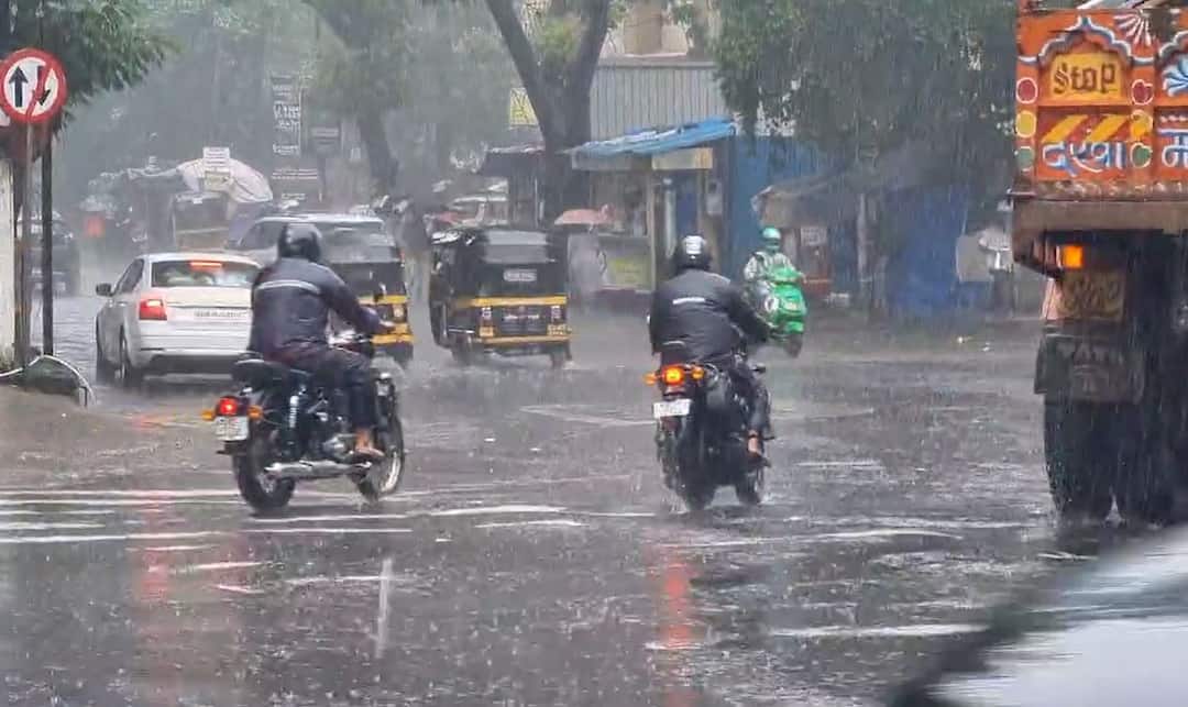 Heavy rain will fall in Maharashtra today, red alert for 2 districts and orange alert for 9 ...