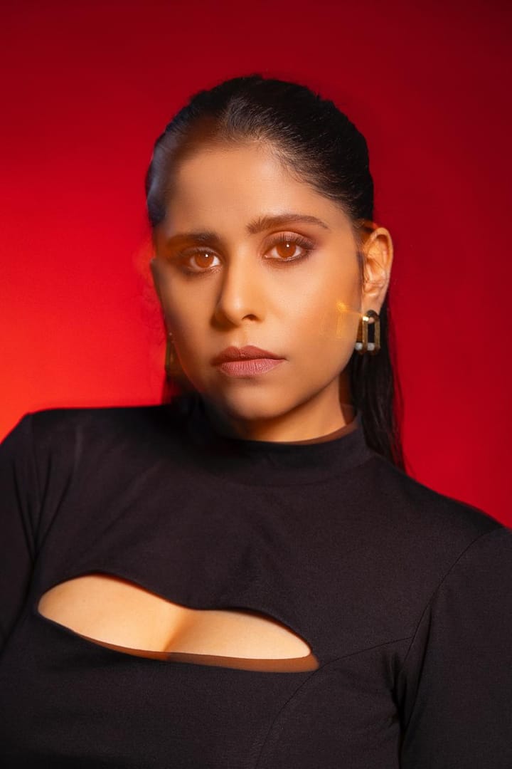 sai tamhankar shared her photo in Black Dress on Social Media | sai ...