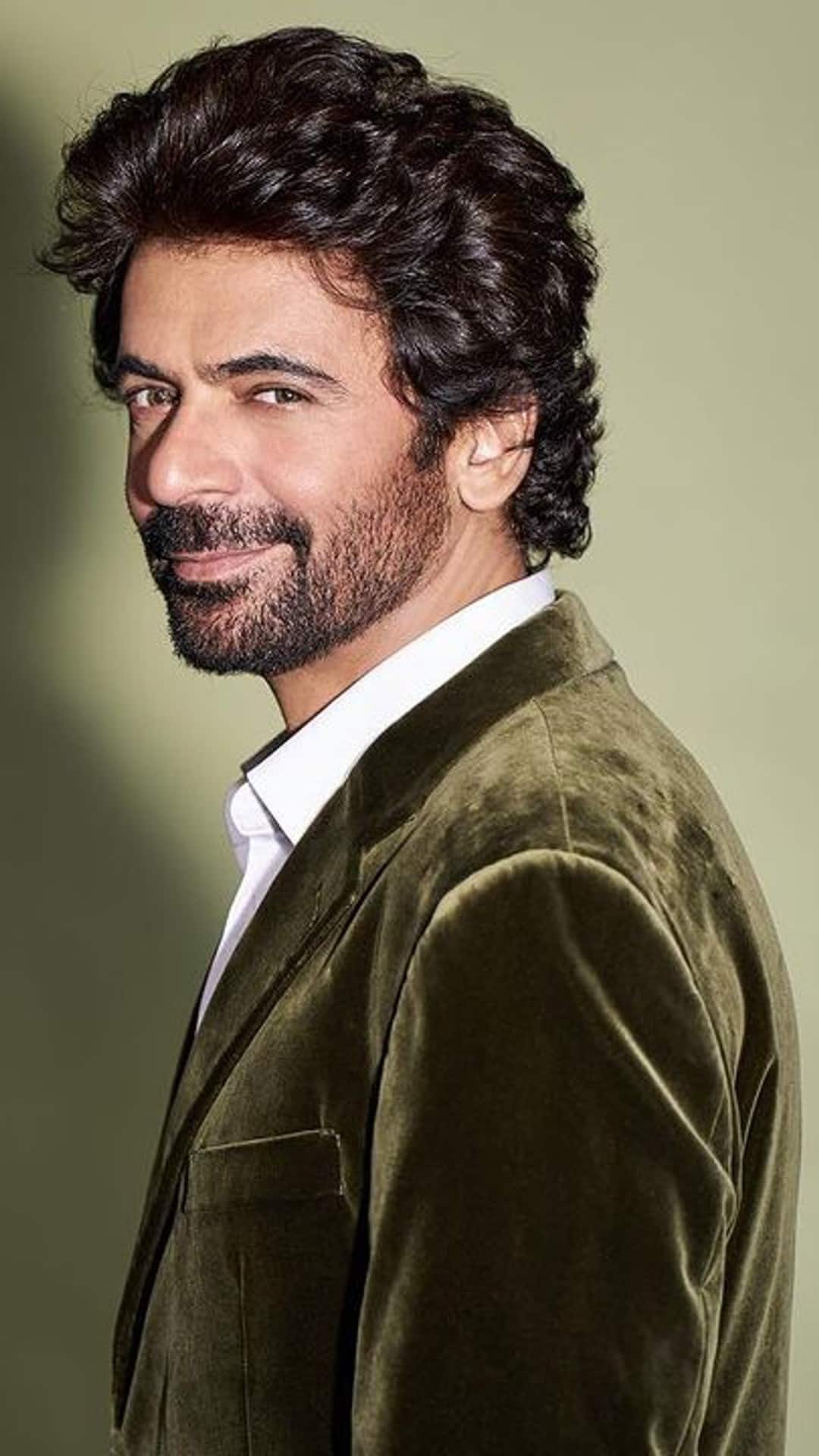 Celebrity Birthdays August 11Th 60 Photos - Moonagedaydream.film