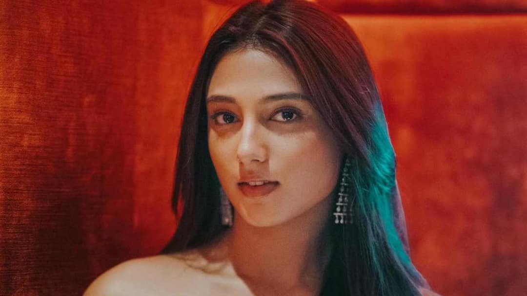 Ritika Nayak Photos Teja Sajja new super hero movie Mirai actress beautiful photos | Ritika ...