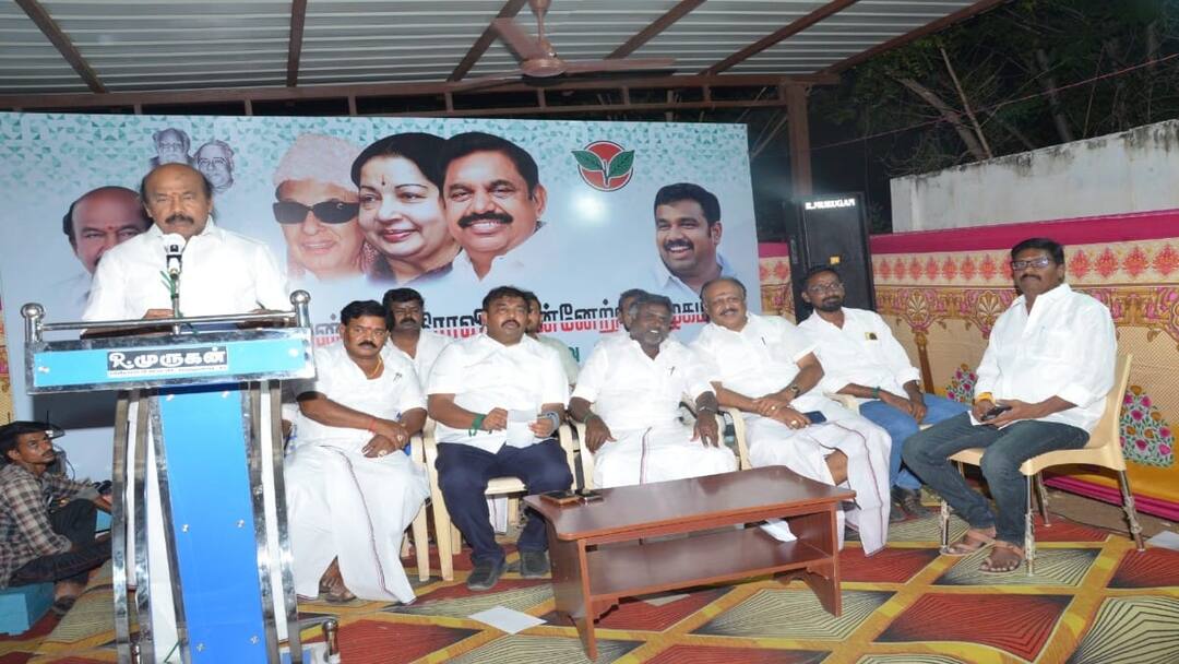 Madurai Among the leaders who bring people's problems to the Internet ...