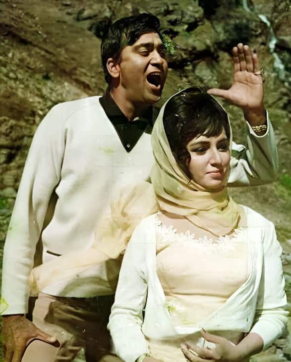 Vimi Debut with Sunil dutt film humraaz know her tragic life story ...