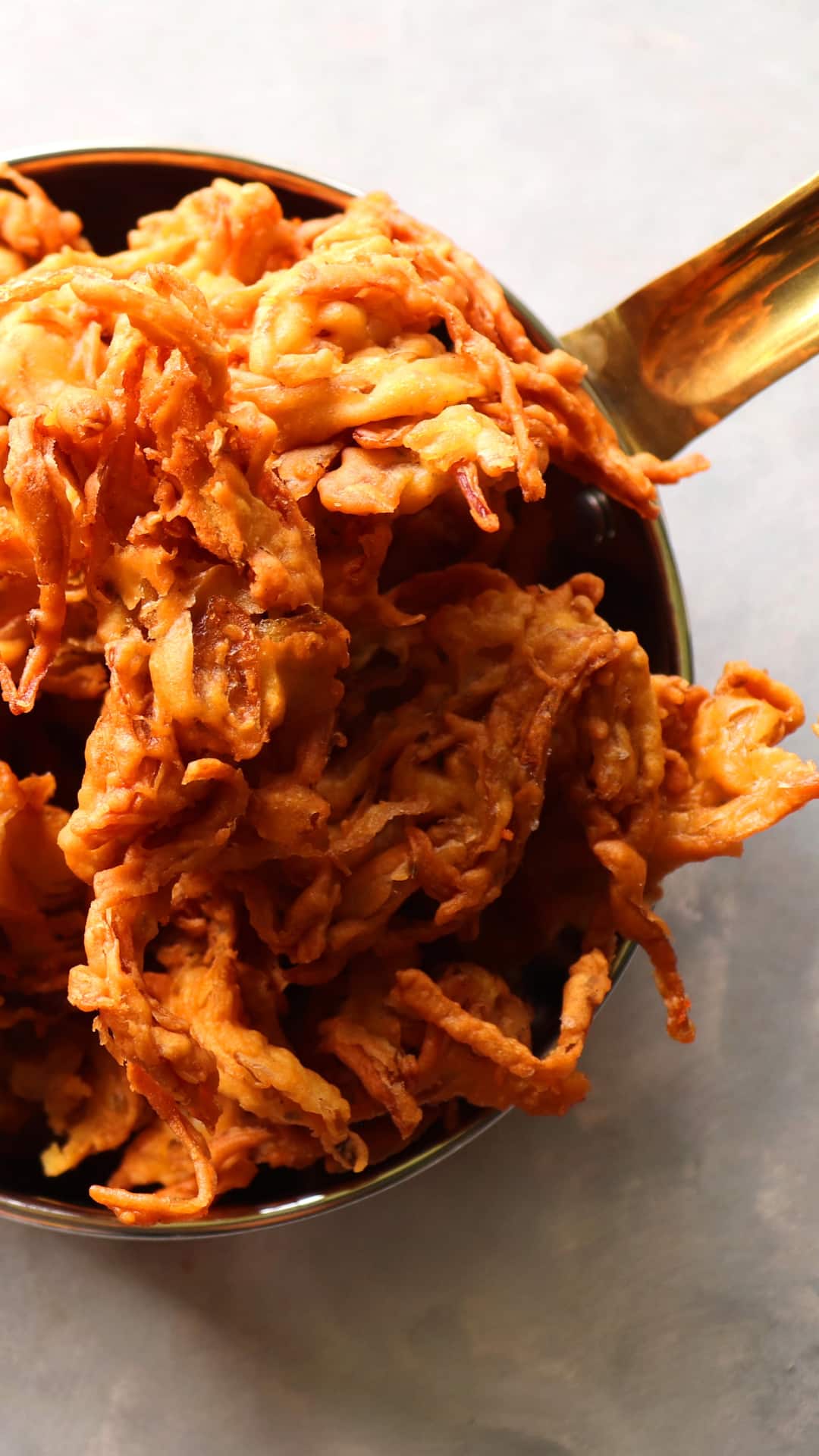 9 Tasty Onion Snacks You Can Whip Up At Home