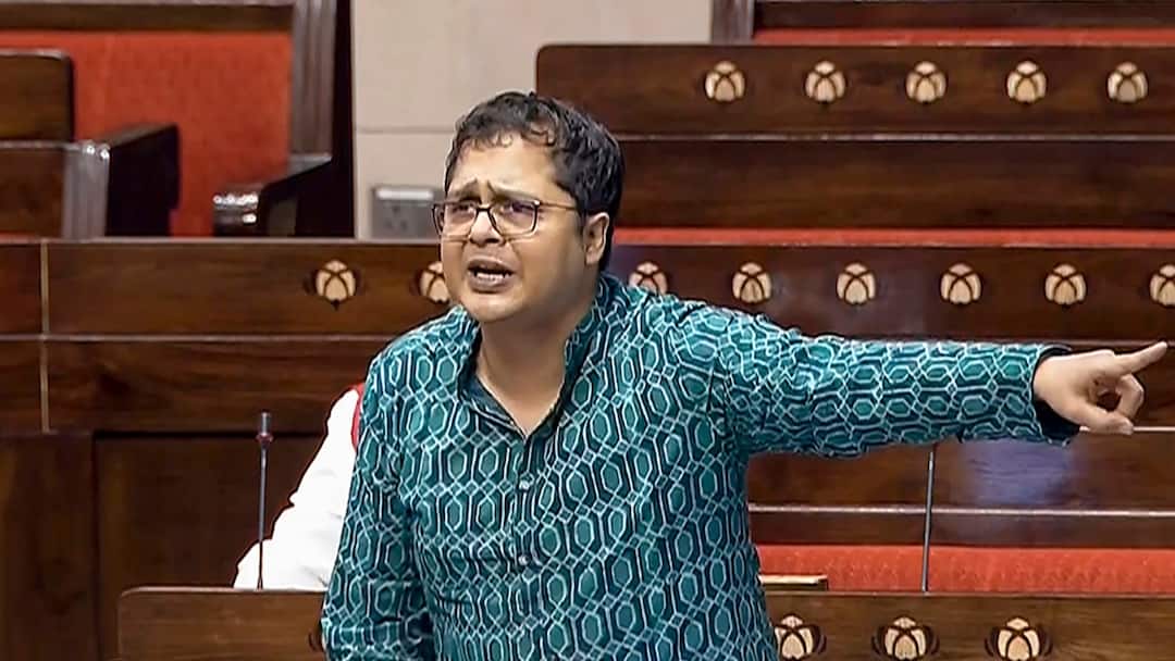 Delhi HC Orders Salary Attachment Of TMC MP Saket Gokhale Over Rs 50 Lakh Dues In Defamation Case