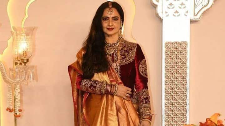 6 Iconic And Timeless Saree Looks Of Rekha