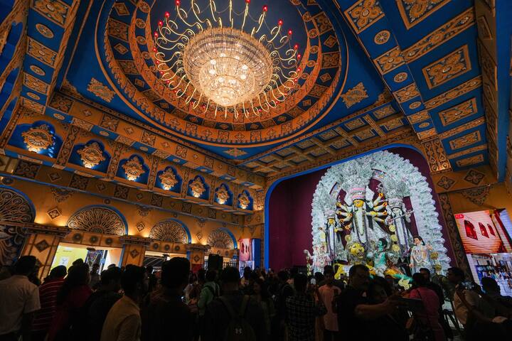 Happy Vijayadashami 2024 Dussehra greetings Subho Bijoya Messages ...