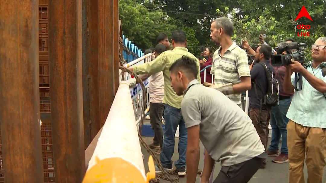 ফের আদালতে ধাক্কা রাজ্যের, রানি রাসমণি রোডে 'দ্রোহের' কার্নিভালে অনুমতি ...