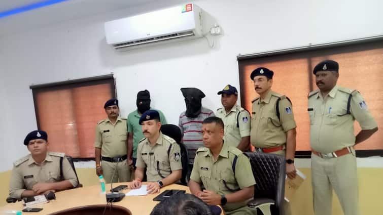 MP man smuggling drugs through ambulances to Maharashtra Ratlam Police ... MP man smuggling drugs through ambulances to Maharashtra Ratlam Police ...