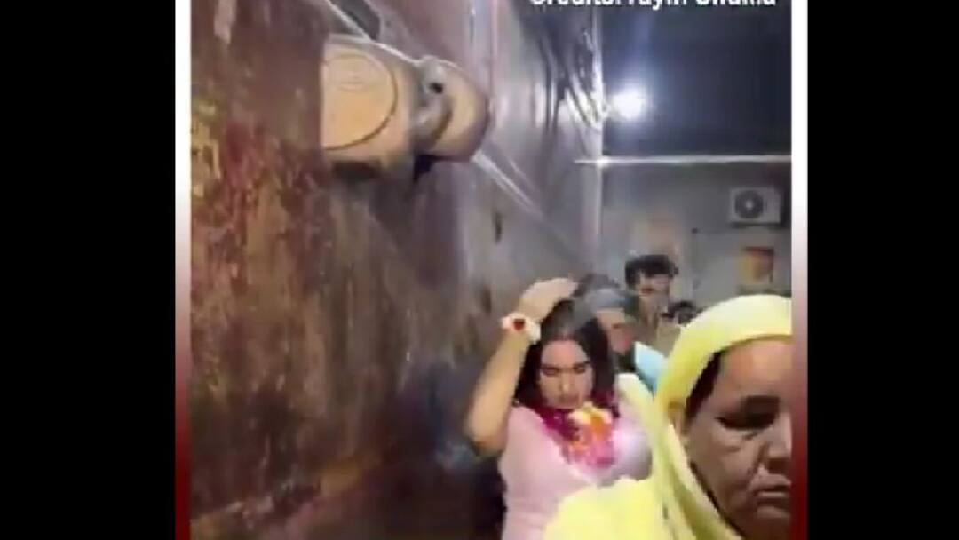 Uttar Pradesh Devotees at Mathura Temple Mistake AC water for 'charan amrit' Drink Video | Video ...
