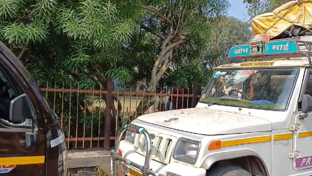 Nashik Crime Police give important information in Car burning case Bidi Kamgar Area Maharashtra ...