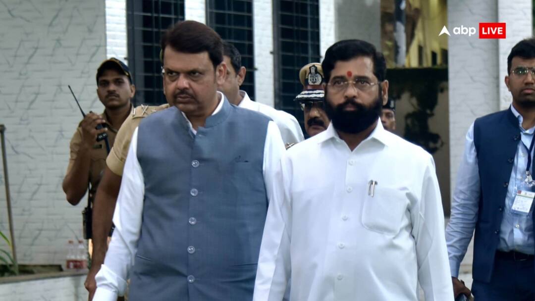 Eknath Shinde holds meeting with officials for Mahaparinirvan Day Devendra Fadnavis joins ...