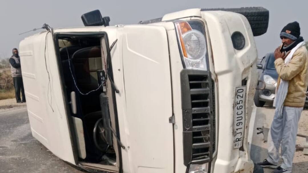 Jodhpur bajari mafia dumper hits police jeep three police jawans ...