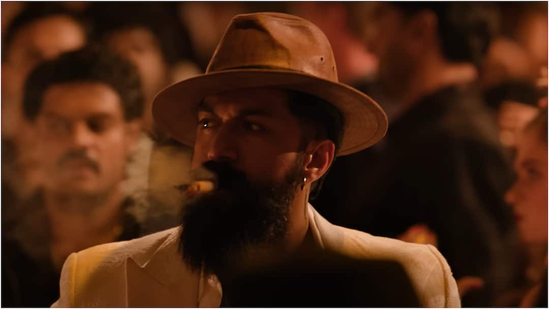 Yash unveiled first look video of his upcoming movie Toxic directed by Geethu Mohandas on his ...