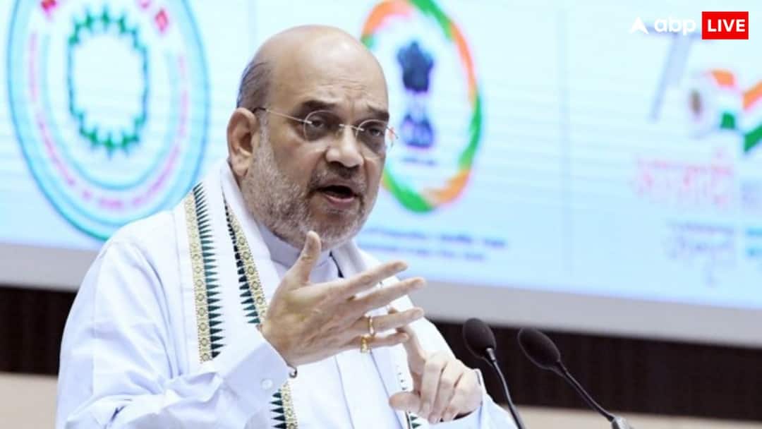 Amit Shah Prayagraj Visit Sangam akhaada sant meetings and ...