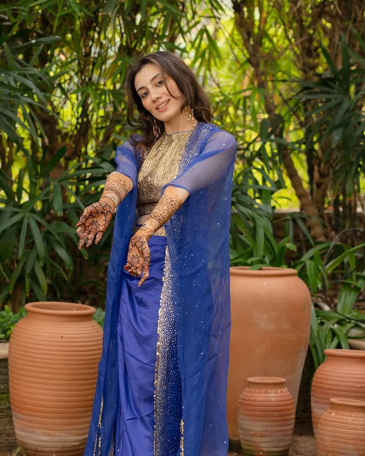 Darshan Raval Shares Unseen Mehendi Pics With Dharal Surelia, Check Out