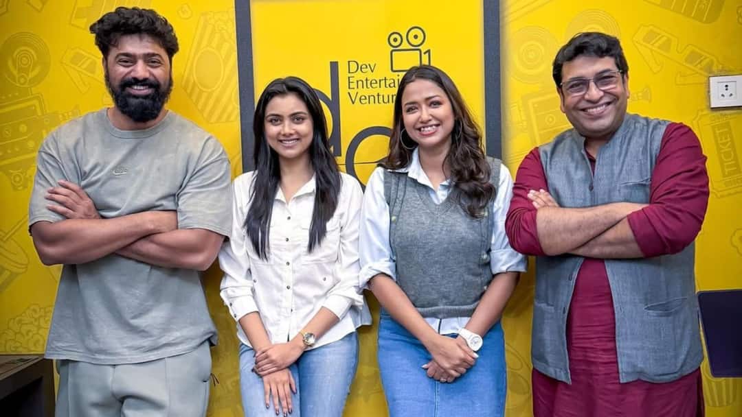 Sohini Sarkar and Idhika Paul will join in Dev Dhruba Banerjee Raghu Dakat movie Entertainment ...