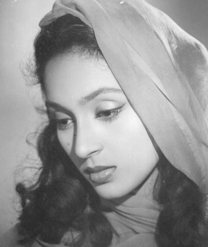 Nutan Bahal Death Anniversary actress once slapped Sanjeev kumar case on mother died due to ...