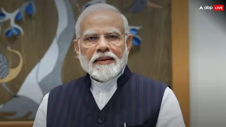 We Bow To Our Nari Shakti Pm Modi Extends International Womens Day