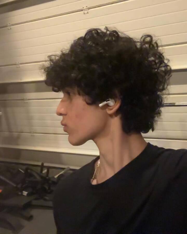 Sonu Nigam son Nivan Nigam did fitness transformation at age of 17 pictures viral on social ...