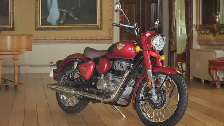 royal-enfield-most-selling-bike-classic-350-bullet-hunter-triumph-400 ...