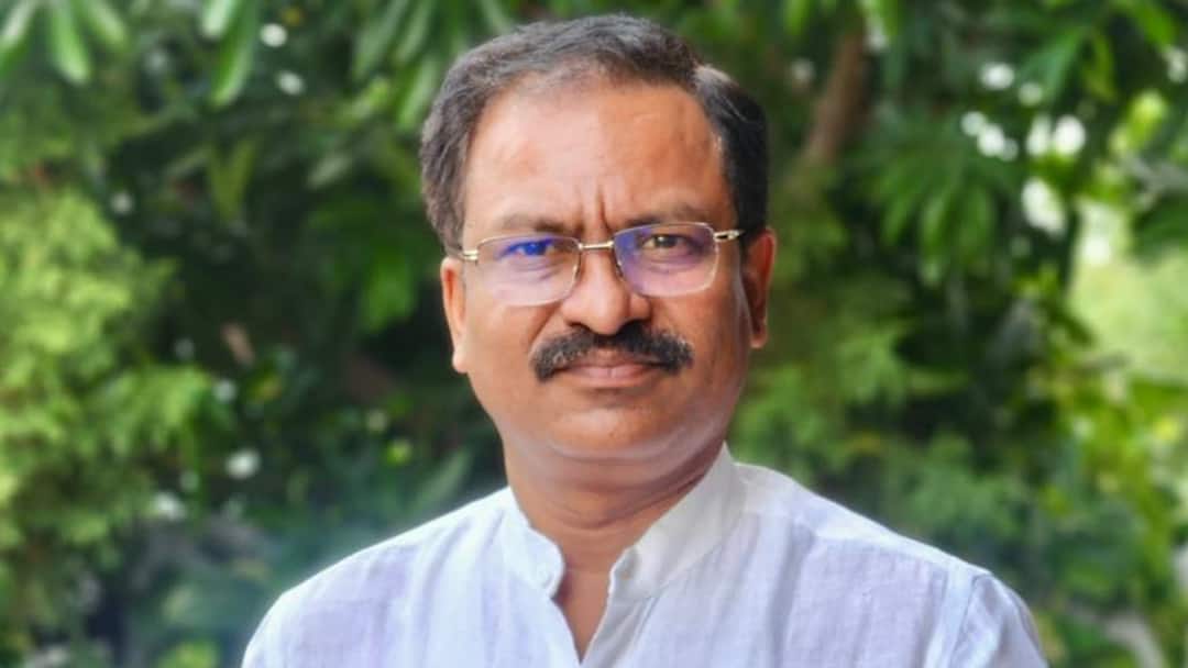 Journalist Prashant Koratkar Arrested from Telangana for derogatory ...