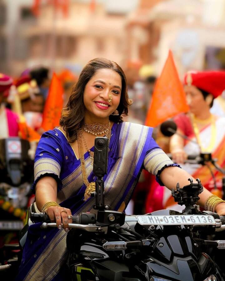 Gudi Padwa 2025 Girgaon Rally Women Ride On Bullet In Girgaon ...