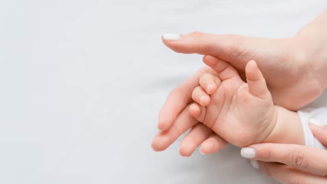 Woman gives birth to strangers baby in Australia in a IVF embryo mix up ...