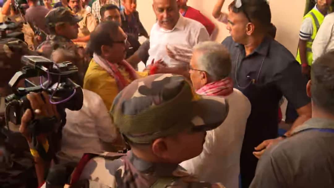 Dilip Ghosh along with Wife Rinku Majumdar reaches Digha Jagannath Temple in a complete ...