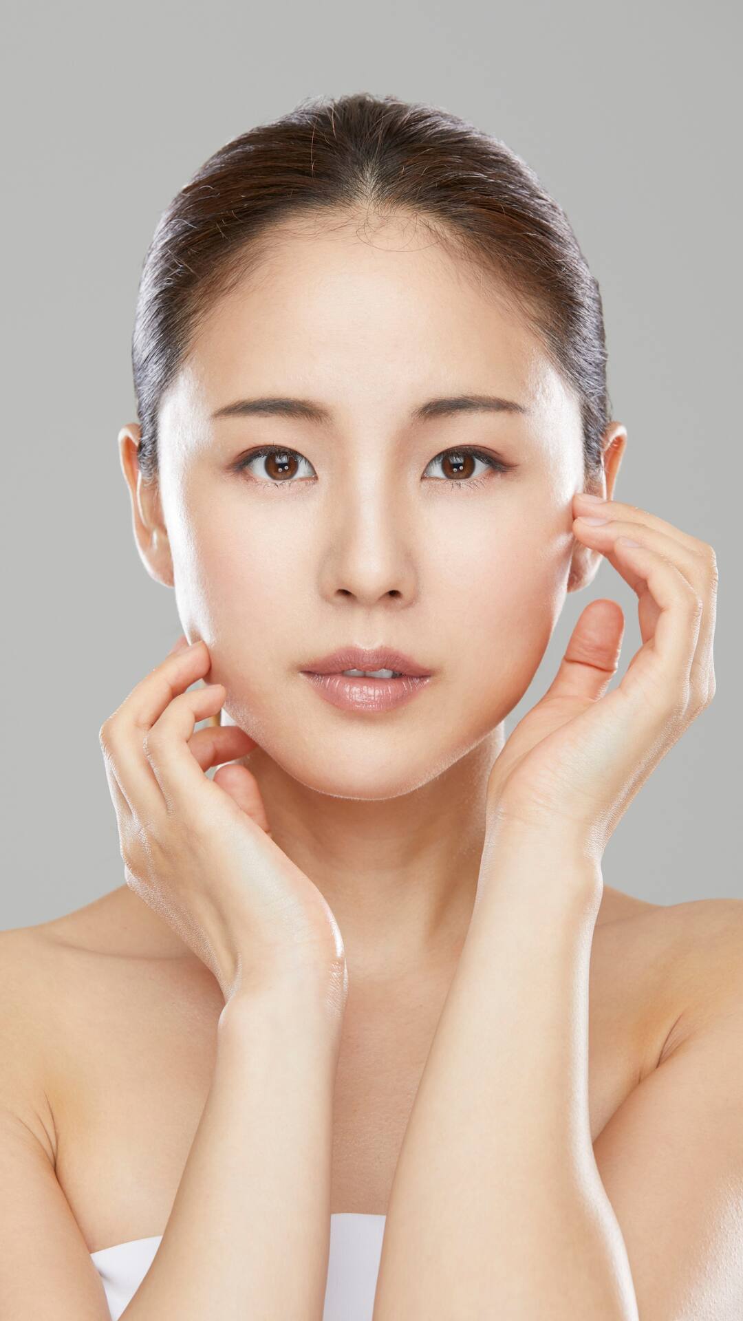 9 Tips And Habits To Achieve Radiant Korean Glass Skin