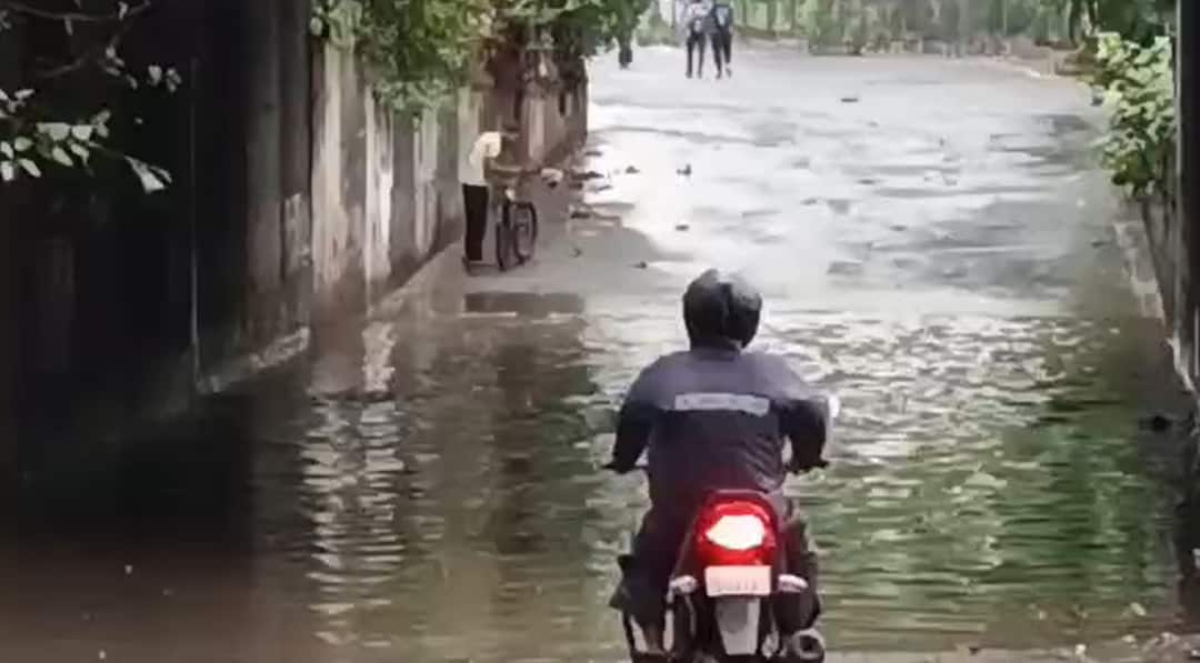 Rain Updates News surat rain starts before nairutya monsoon season read ...