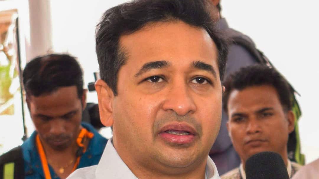 'Do Javed Akhtar, Aamir Khan Speak Marathi?': BJP Minister Slams MNS Workers For Assault On ...