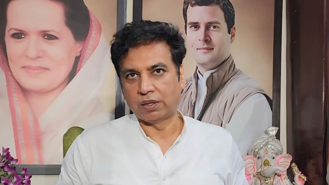 Devender Yadav targets Delhi cm Rekha Gupta called BJP new office Modi ANN | 'शौचमहल और ...