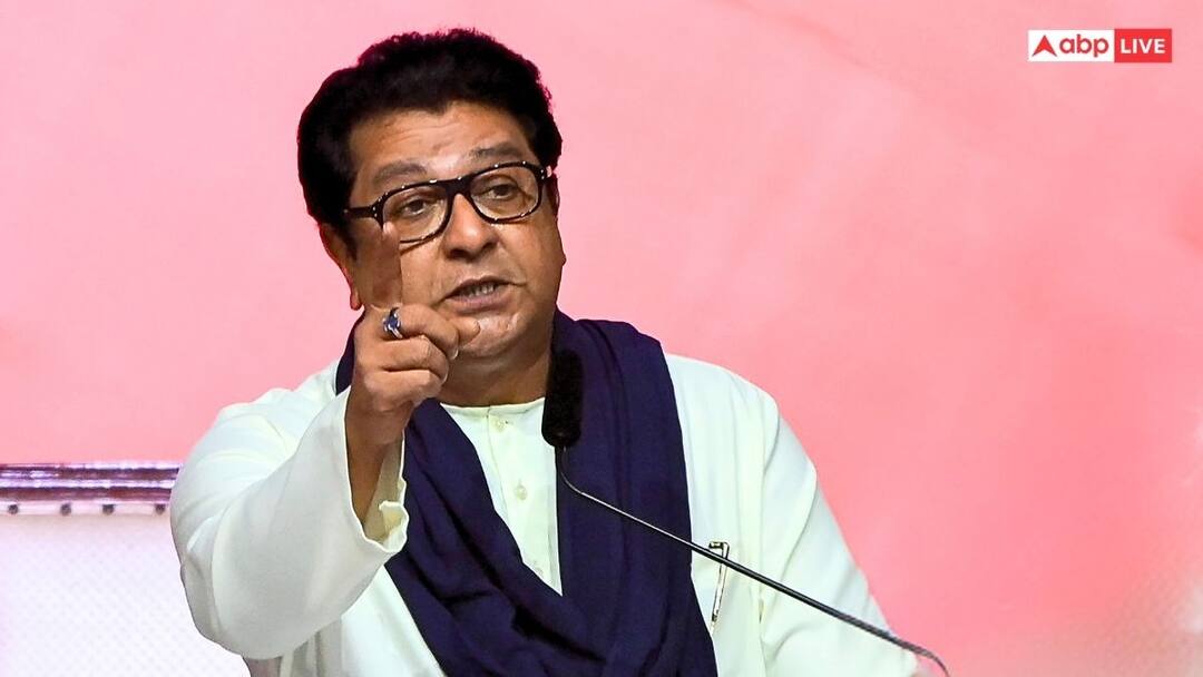 महाराष्ट्र: राज ठाकरे की सीएम देवेंद्र फडणवीस को चेतावनी, '...तो स्कूलों को बंद करा देंगे' | Raj ...