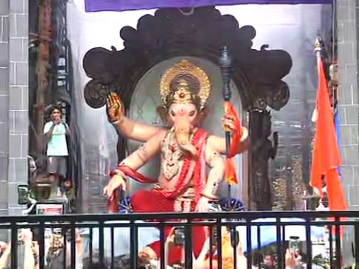 Chinchpoklicha Chintamani : चिंचपोकळीच्या चिंतामणीची पहिली झलक, आगमन सोहळ्याला मुंगी शिरायलाही ...