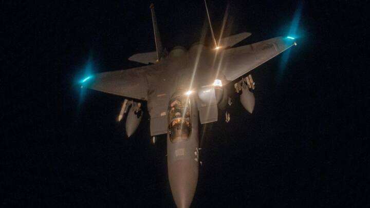 World Top 10 Fighter Jet: अमेरिका के F-35 और रूस के Su-57 से लेकर ...